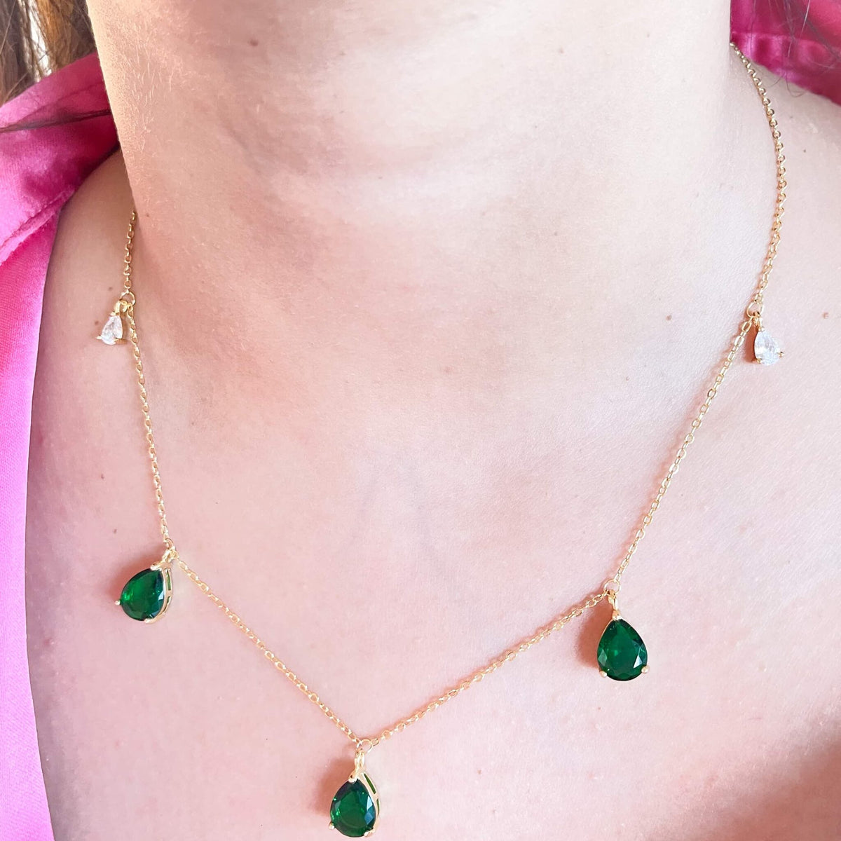 Emerald Drop Necklace – queenspk